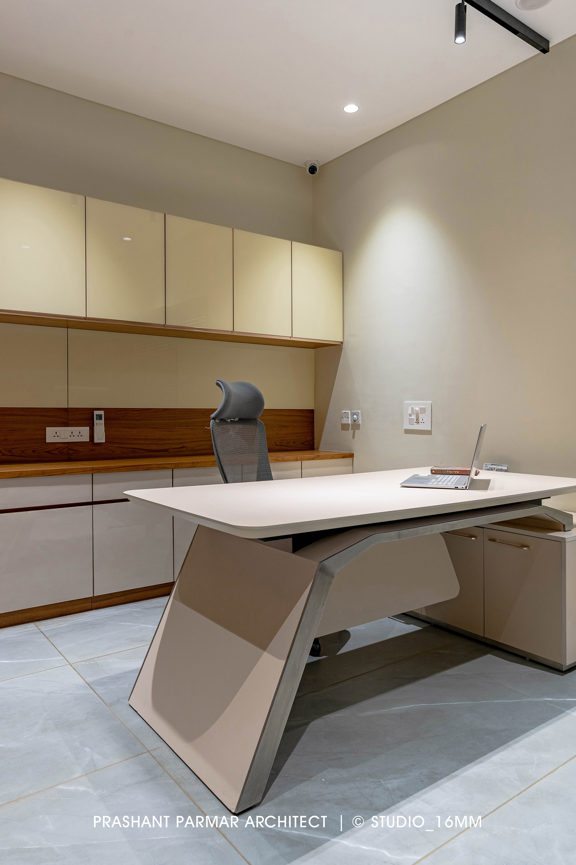 International IT Corporate Office at SEZ | By Prashant Parmar Architect