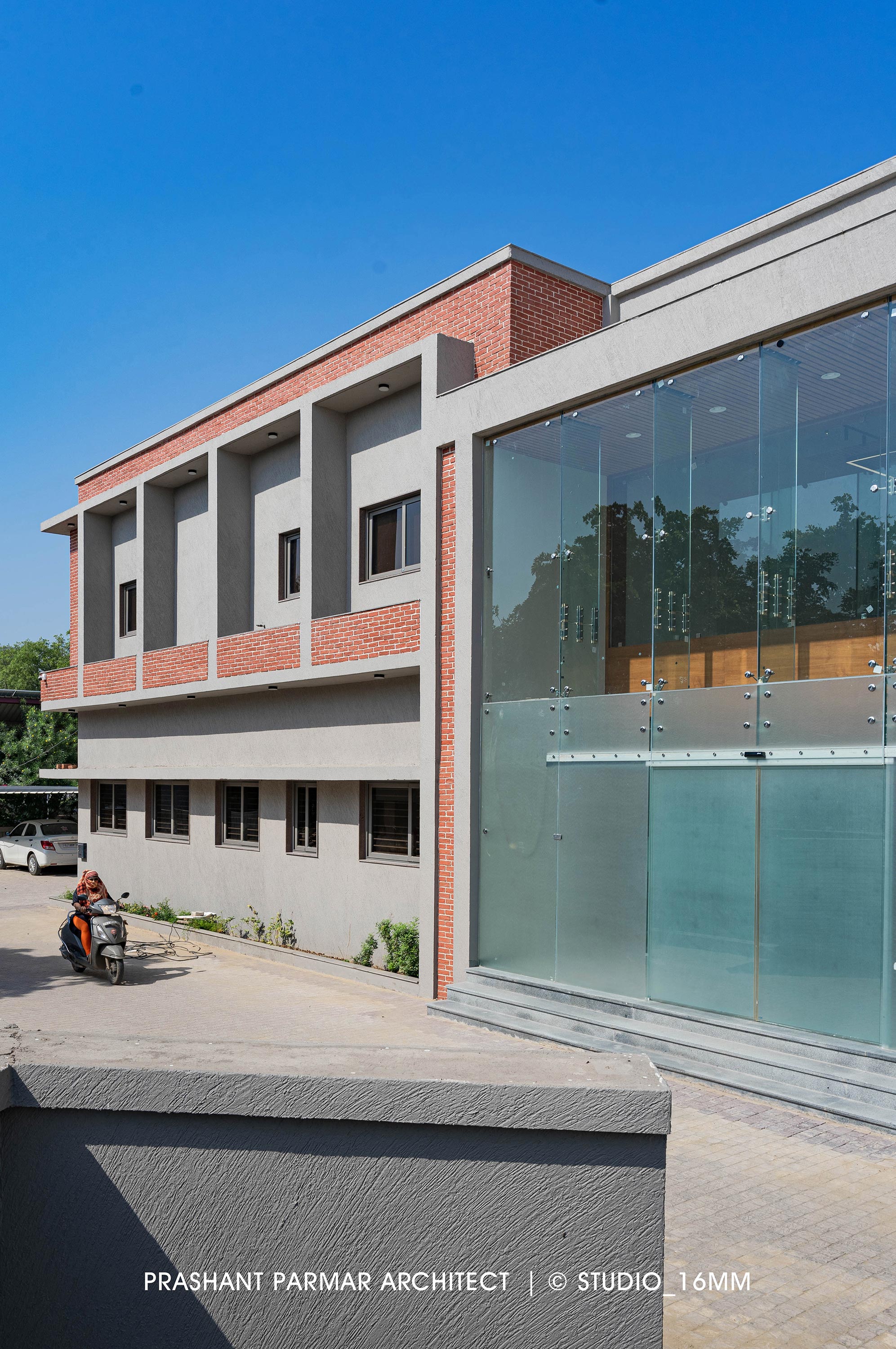 International IT Corporate Office at SEZ | By Prashant Parmar Architect